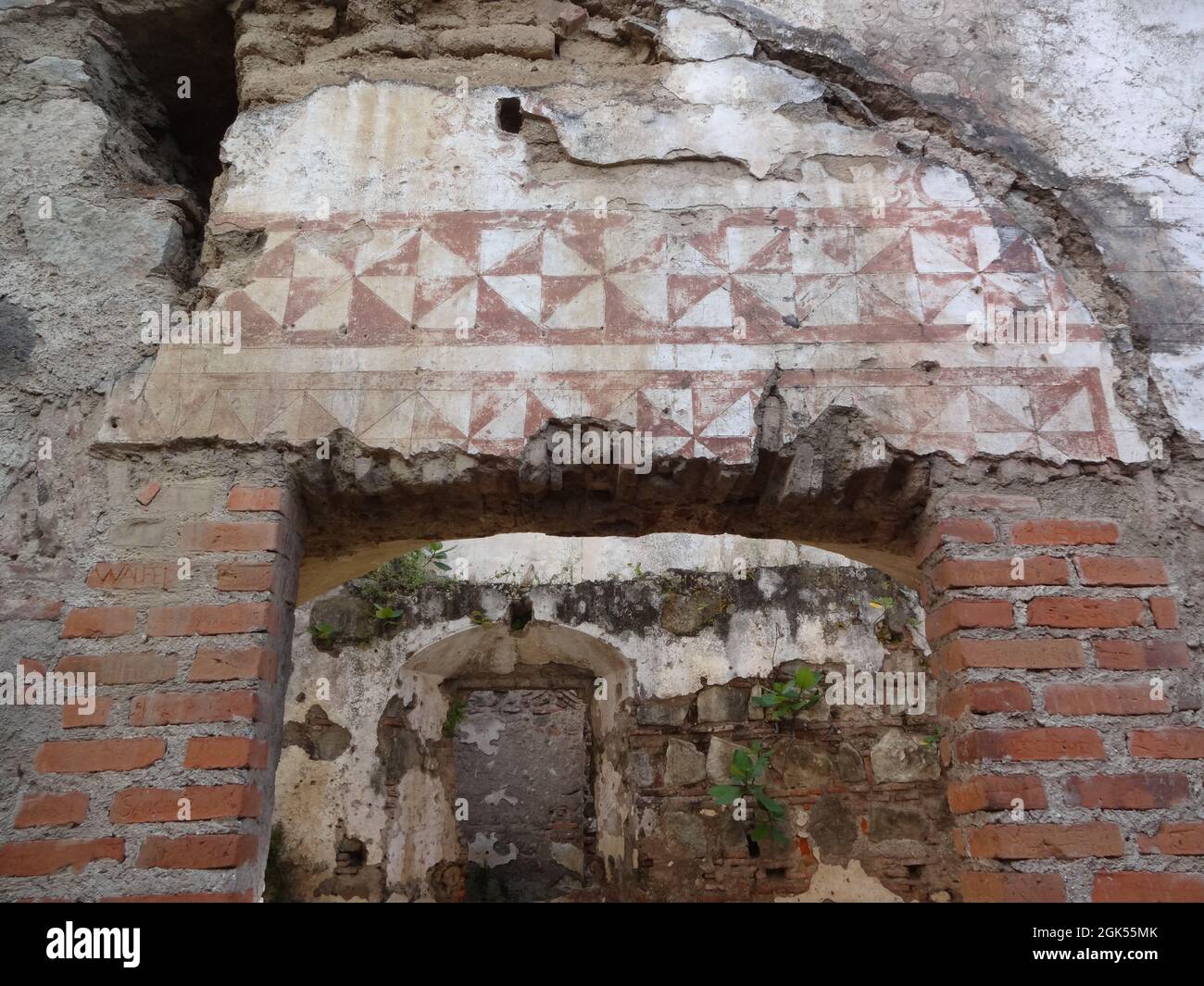 Destroyed buildings in the city of Antigua, Guatemala Stock Photo - Alamy