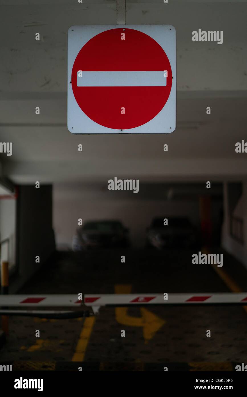 Do not enter road sign outside a carprak e Stock Photo - Alamy