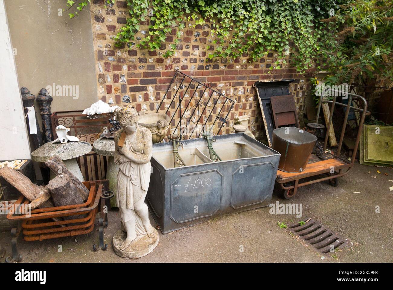 Reclaim friendly collection hi-res stock photography and images - Alamy
