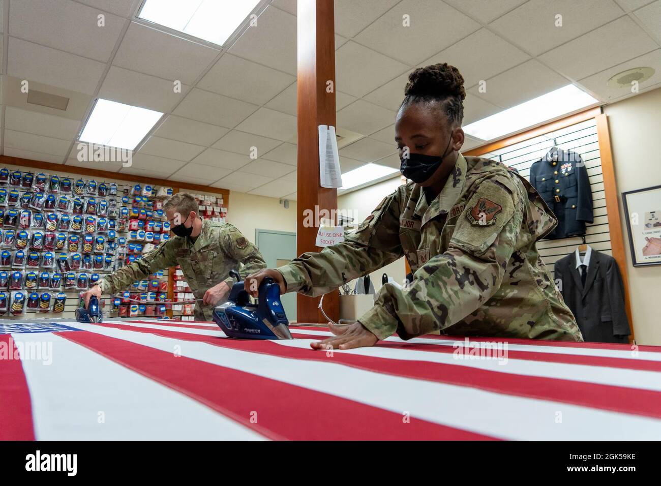 Ironing out wrinkles hi-res stock photography and images - Alamy