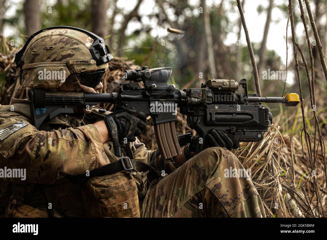 U.S. Army Soldiers with 1st Battalion, 21st Infantry Regiment, 25th ...