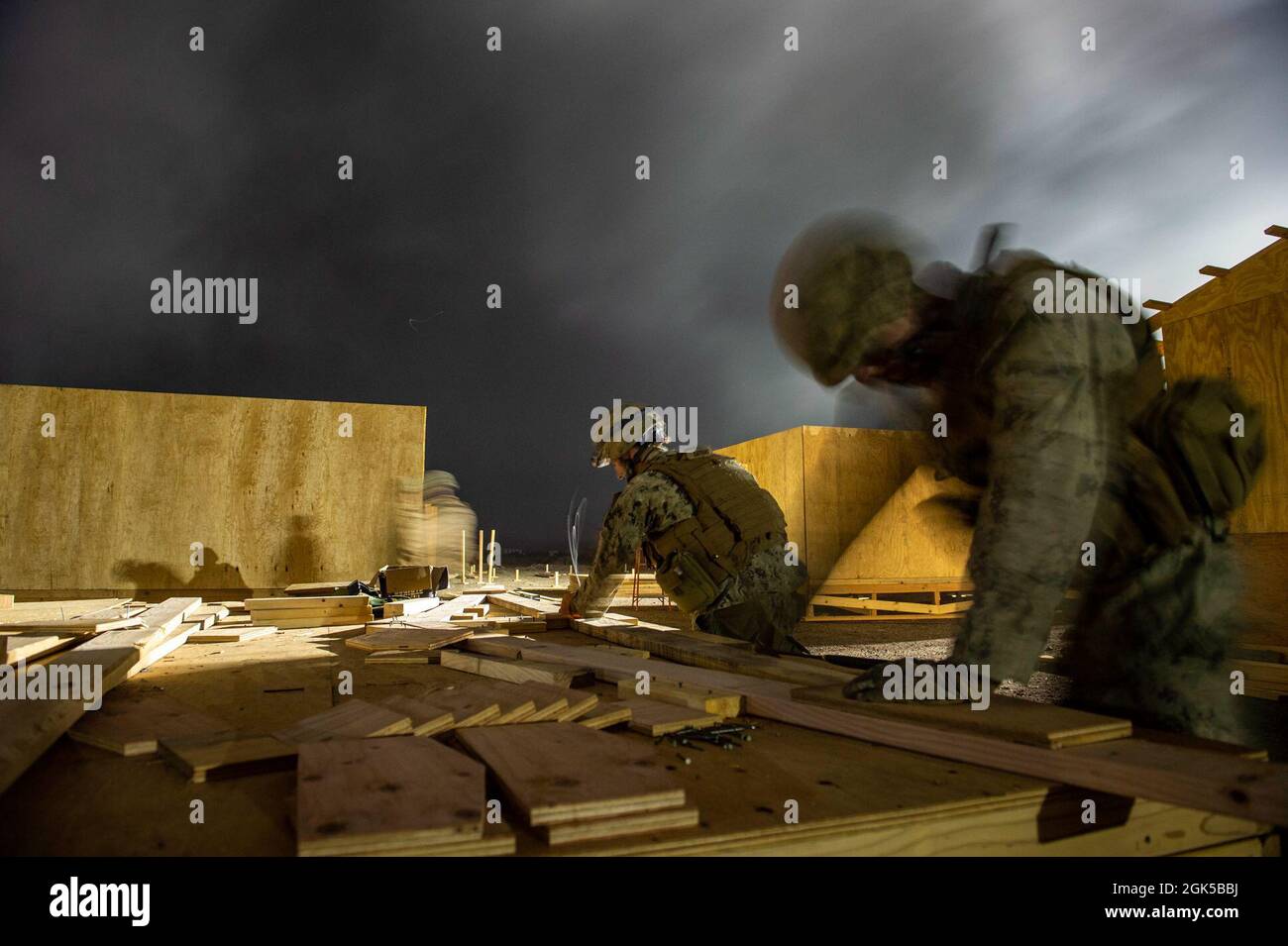 210806-N-TP832-1075 SAN CLEMENTE ISLAND, Calif. (Aug. 6, 2021) Seabees ...