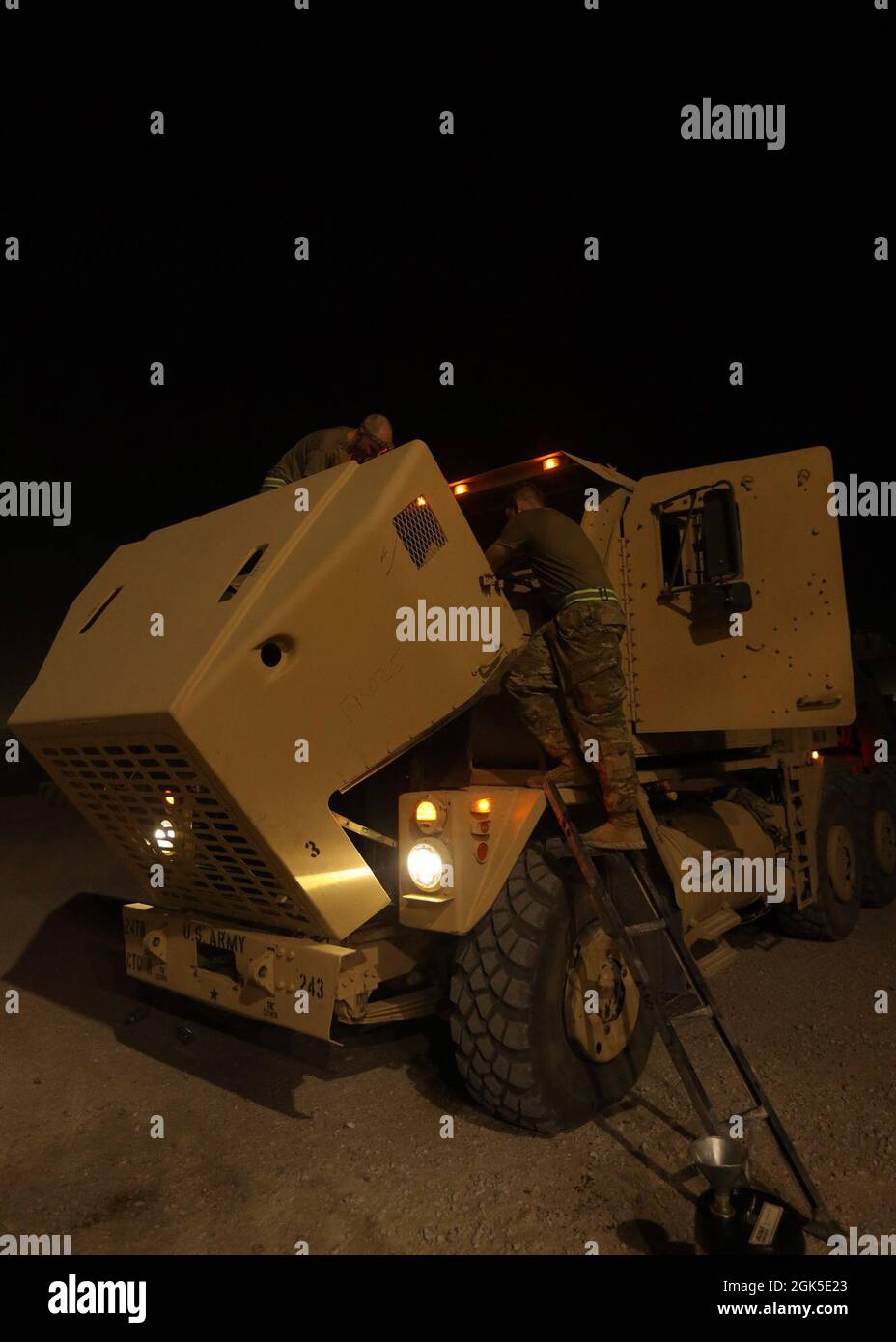 541st combat sustainment battalion hi-res stock photography and images ...