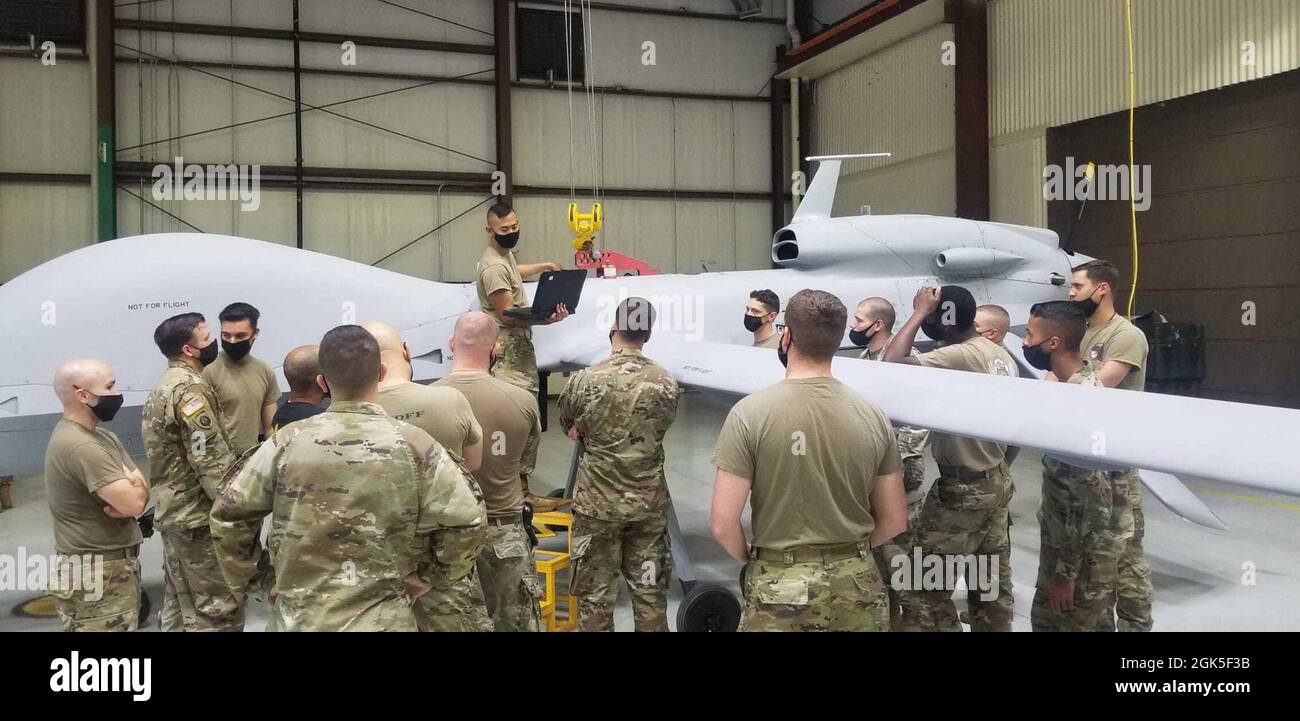 Weighing course hi-res stock photography and images - Alamy