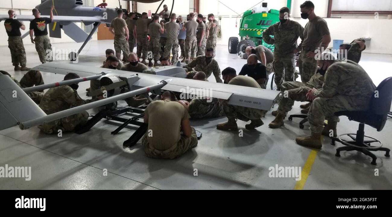 Weighing course hi-res stock photography and images - Alamy