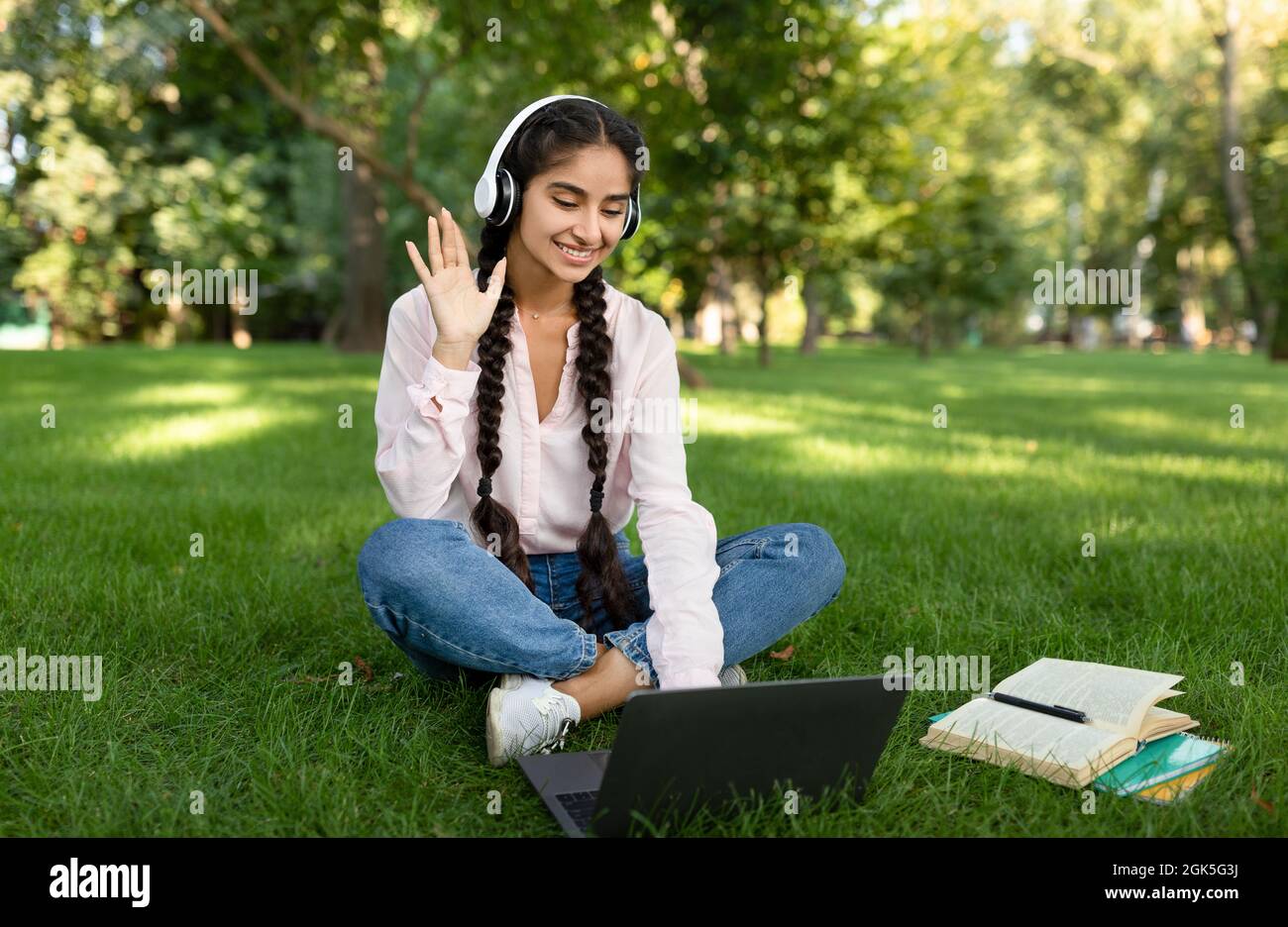 Students indian lecture hi-res stock photography and images - Alamy