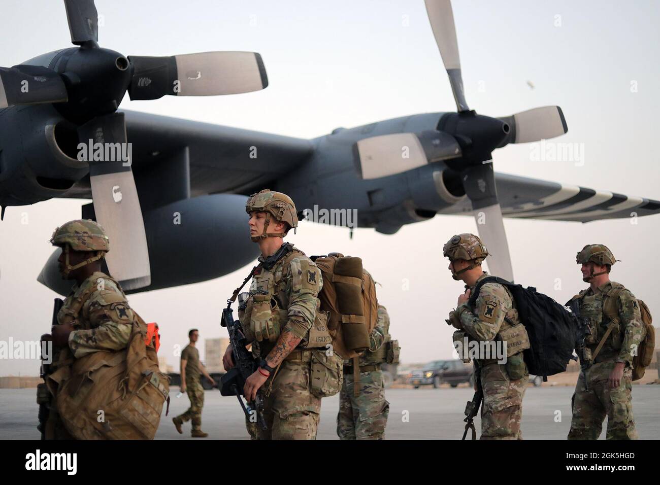 256th infantry brigade hi-res stock photography and images - Alamy
