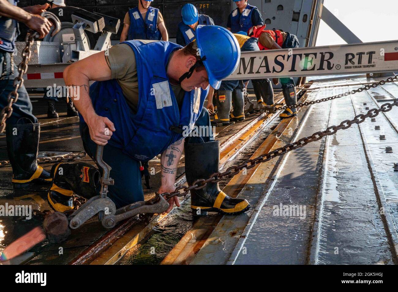 210808-N-PC065-3017 ATLANTIC OCEAN (Aug. 8, 2021) U.S. Navy Seaman ...