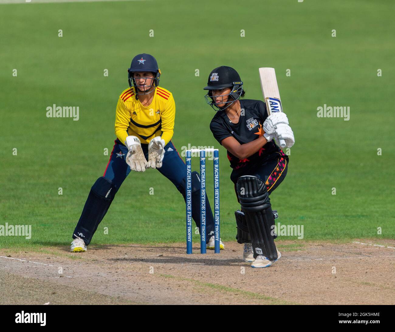 Davina perrin hi-res stock photography and images - Alamy