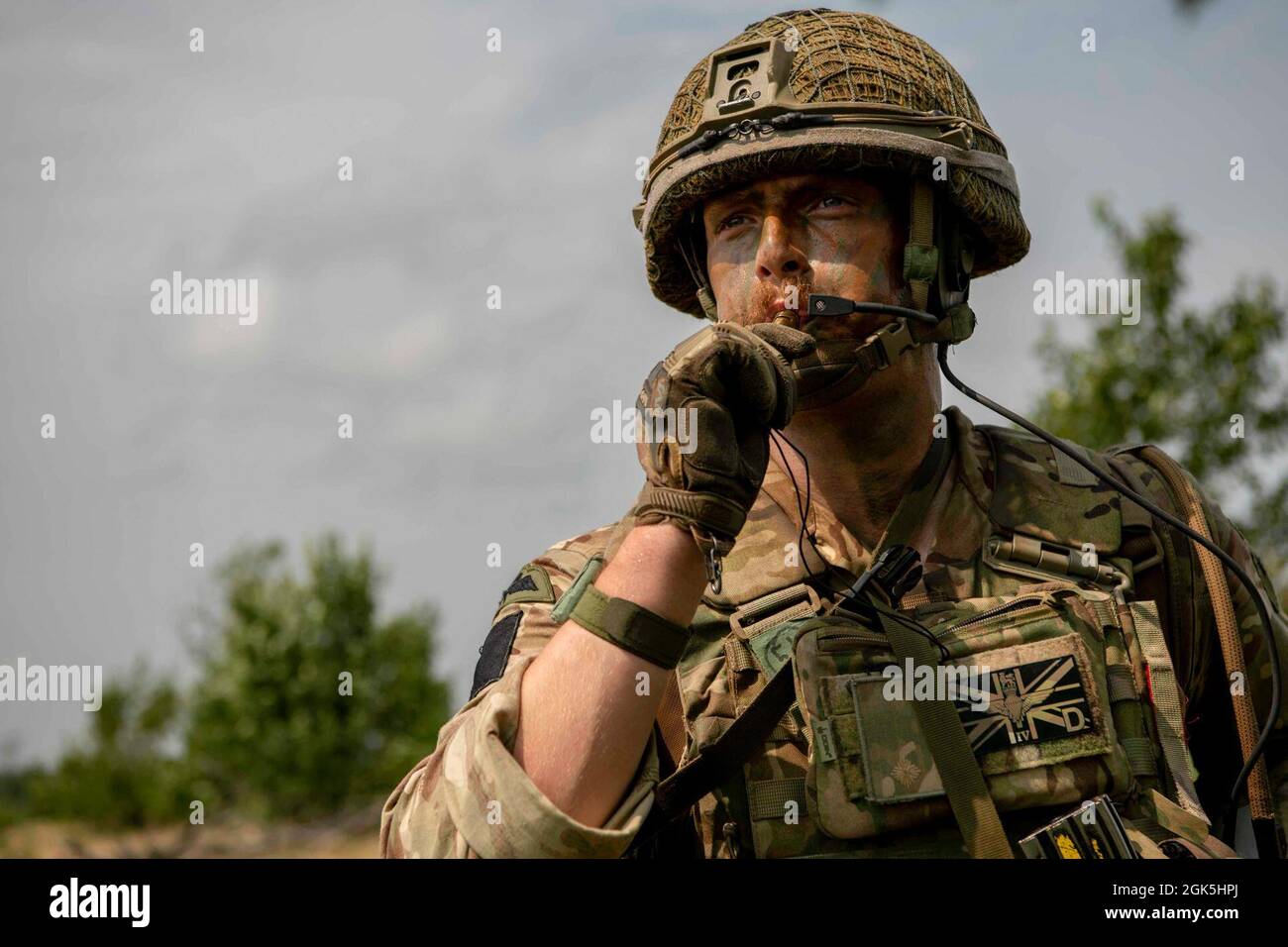 British soldiers with the 4th Battalion, Parachute Regiment (4 PARA ...