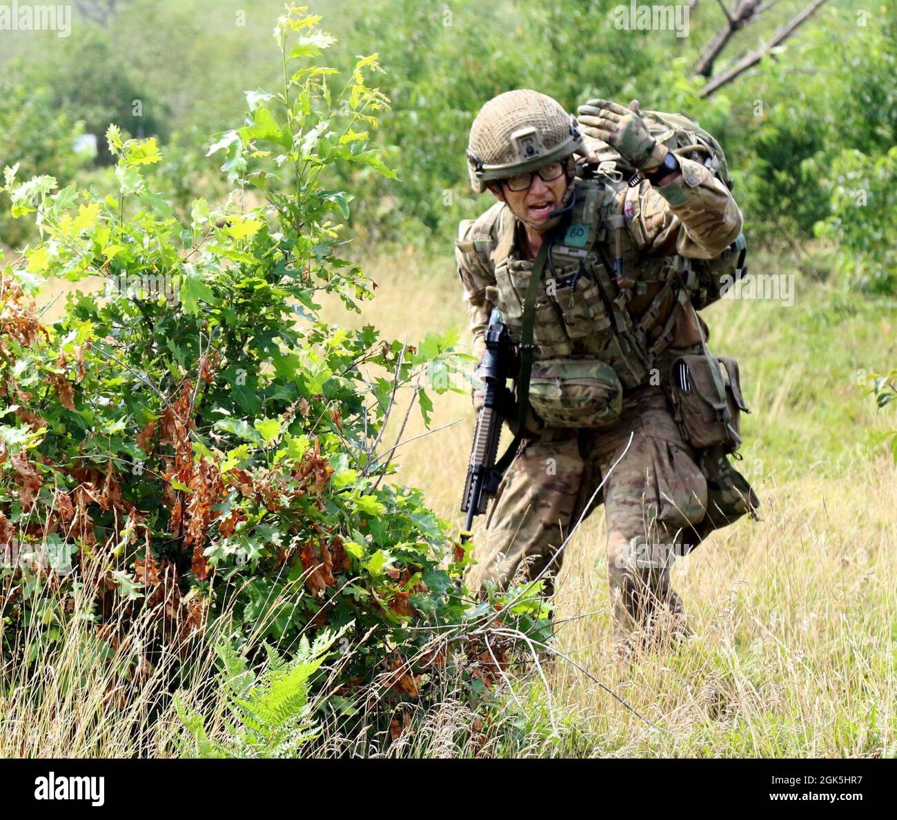 British soldiers with the 4th Battalion, Parachute Regiment (4 PARA ...
