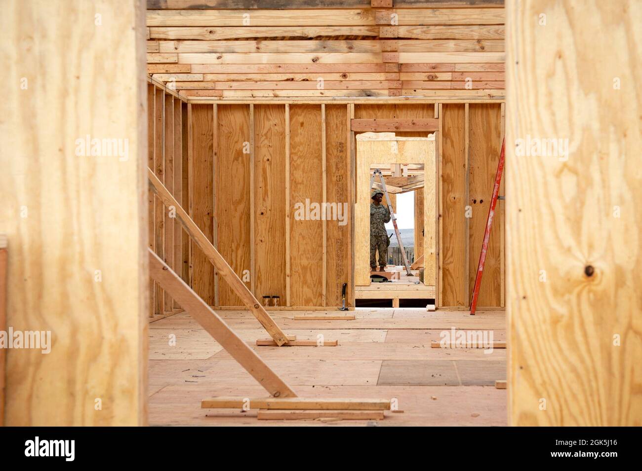 3 point ladder hi-res stock photography and images - Alamy
