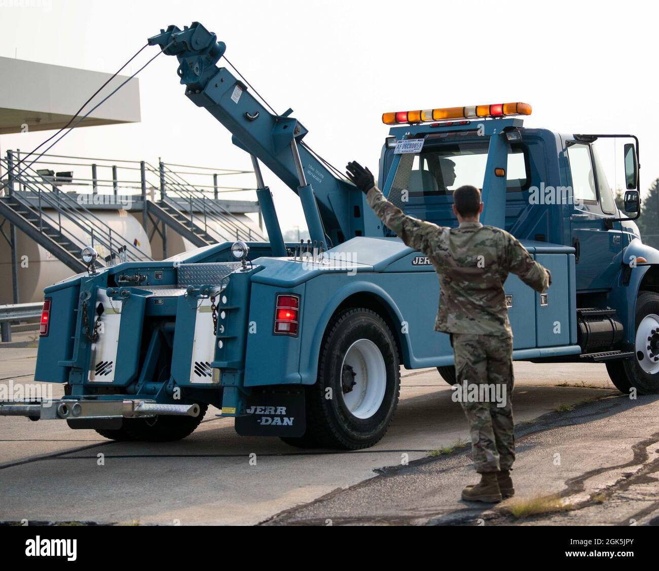 Bus towing vehicle hi-res stock photography and images - Alamy