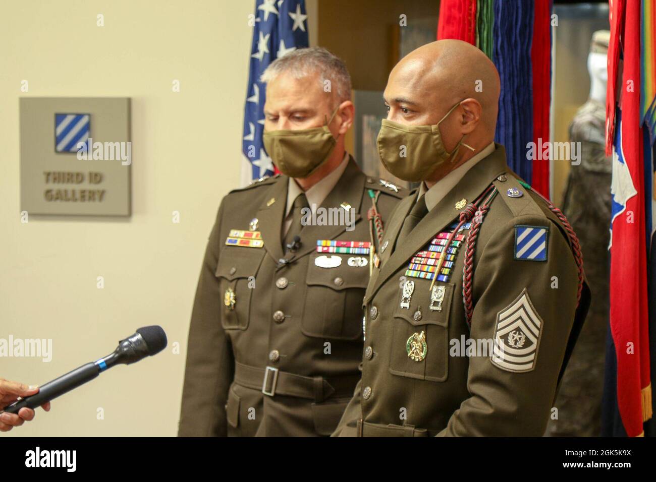 U.S. Army Command Sgt. Maj. Quentin Fenderson and Maj. Gen. Charles D ...