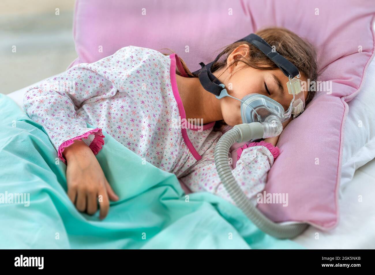 Cpap machine hi-res stock photography and images - Alamy