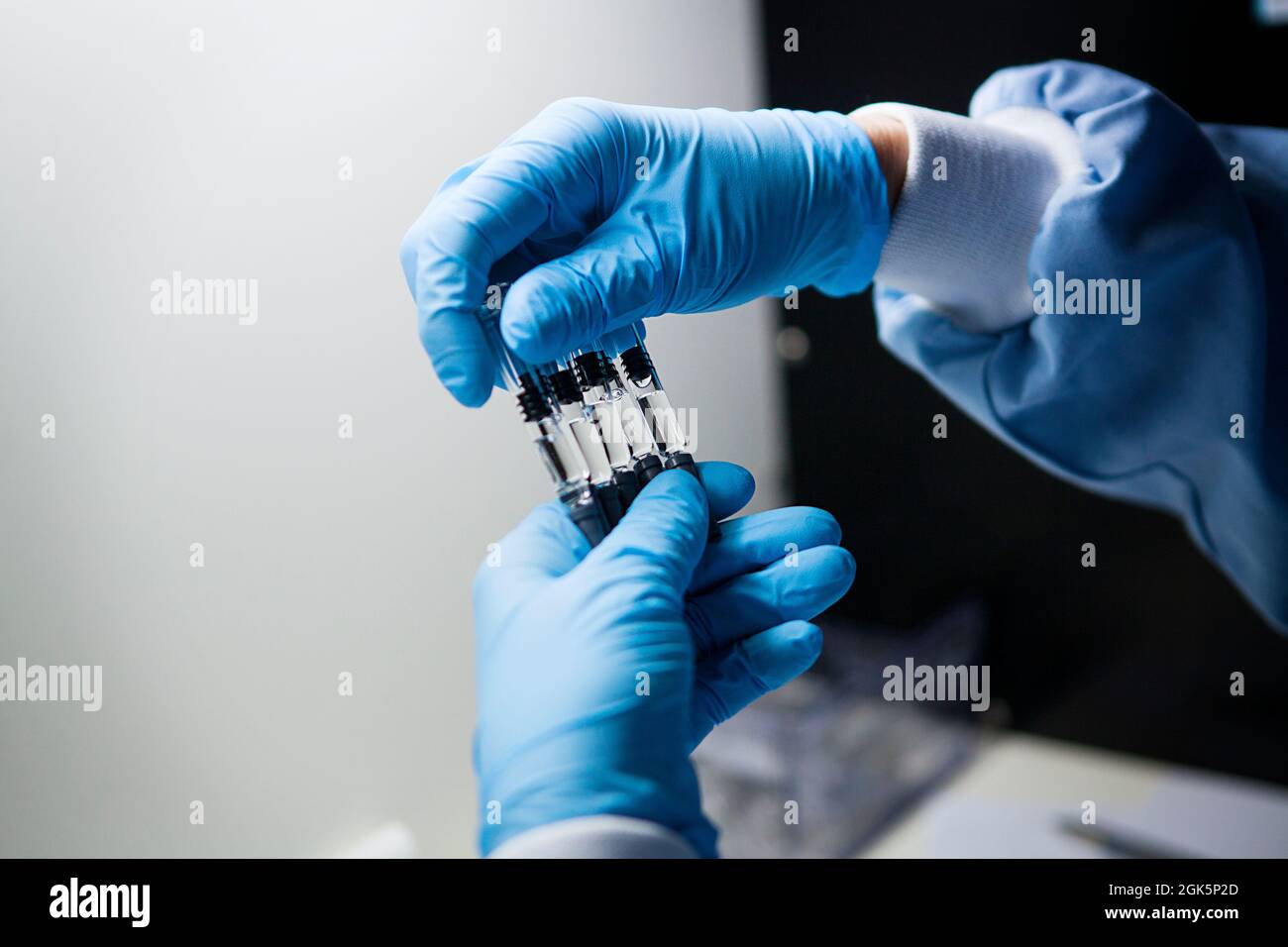 Pharmaceutical industry and manufacture of injectable preparations (pre ...
