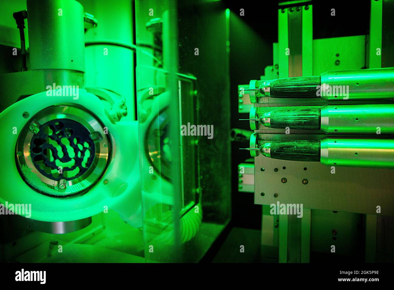 Dental prostheses and Computer Aided Design Manufacturing system from a ...