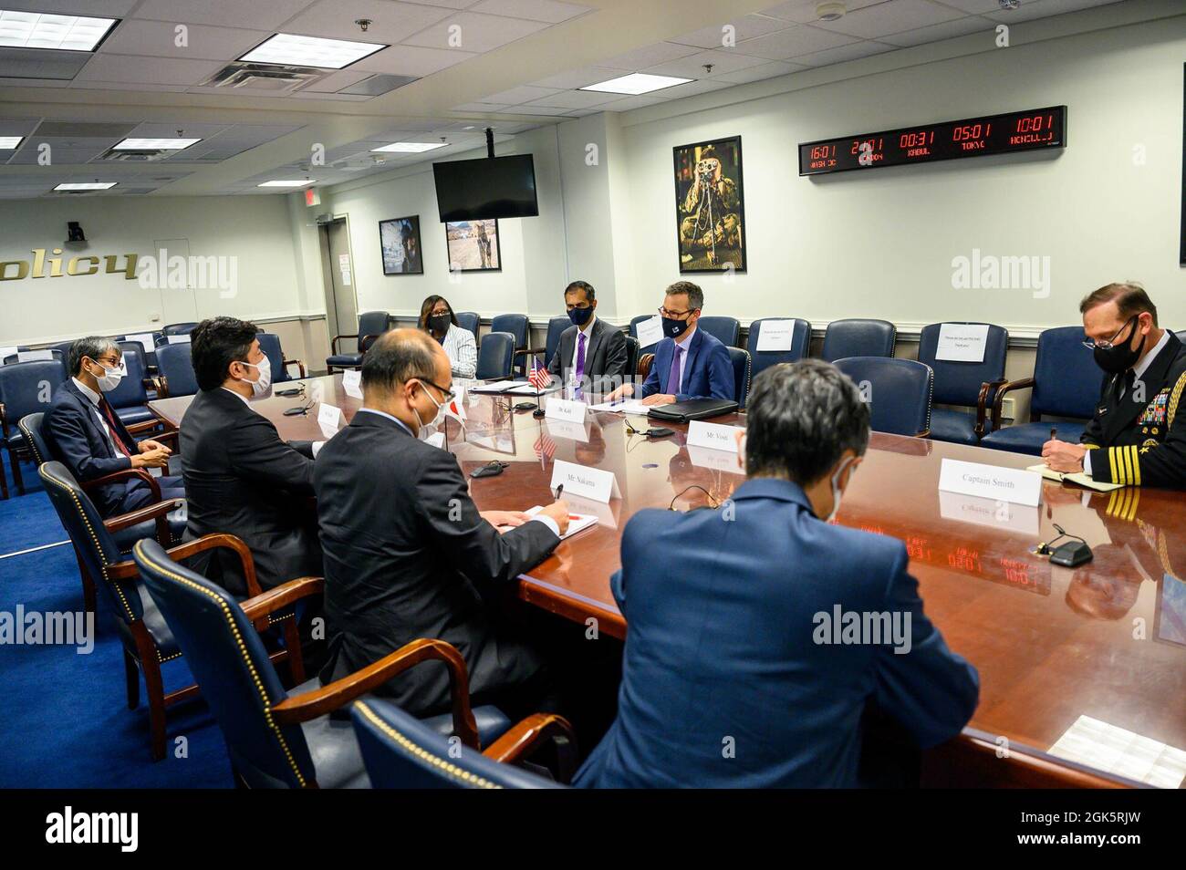 Colin H Kahl High Resolution Stock Photography and Images - Alamy