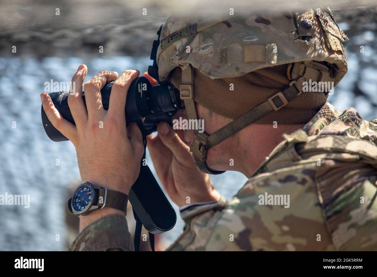 Self propelled artillery launcher hi-res stock photography and images ...