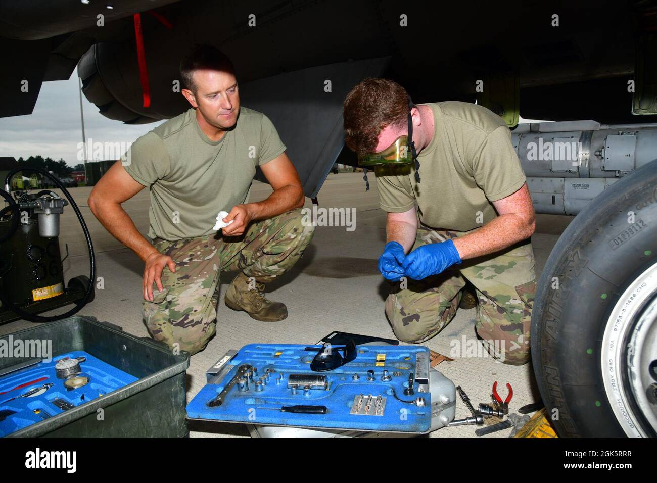 Tactical Aircraft Maintenance specialists assigned to the 148th Fighter ...