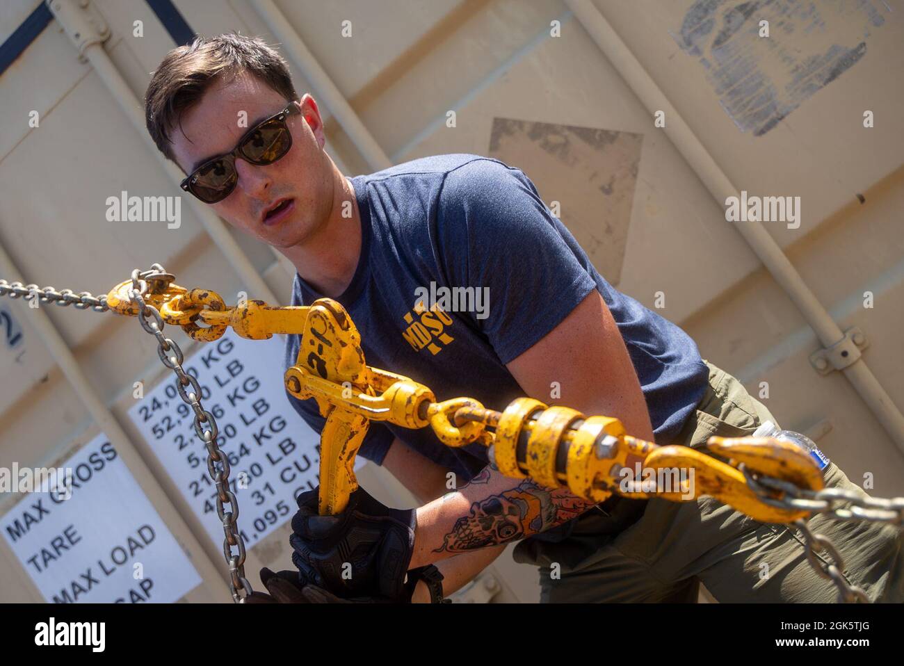Navy Diver 2nd Class Nathan Champagne, assigned to Mobile Diving ...
