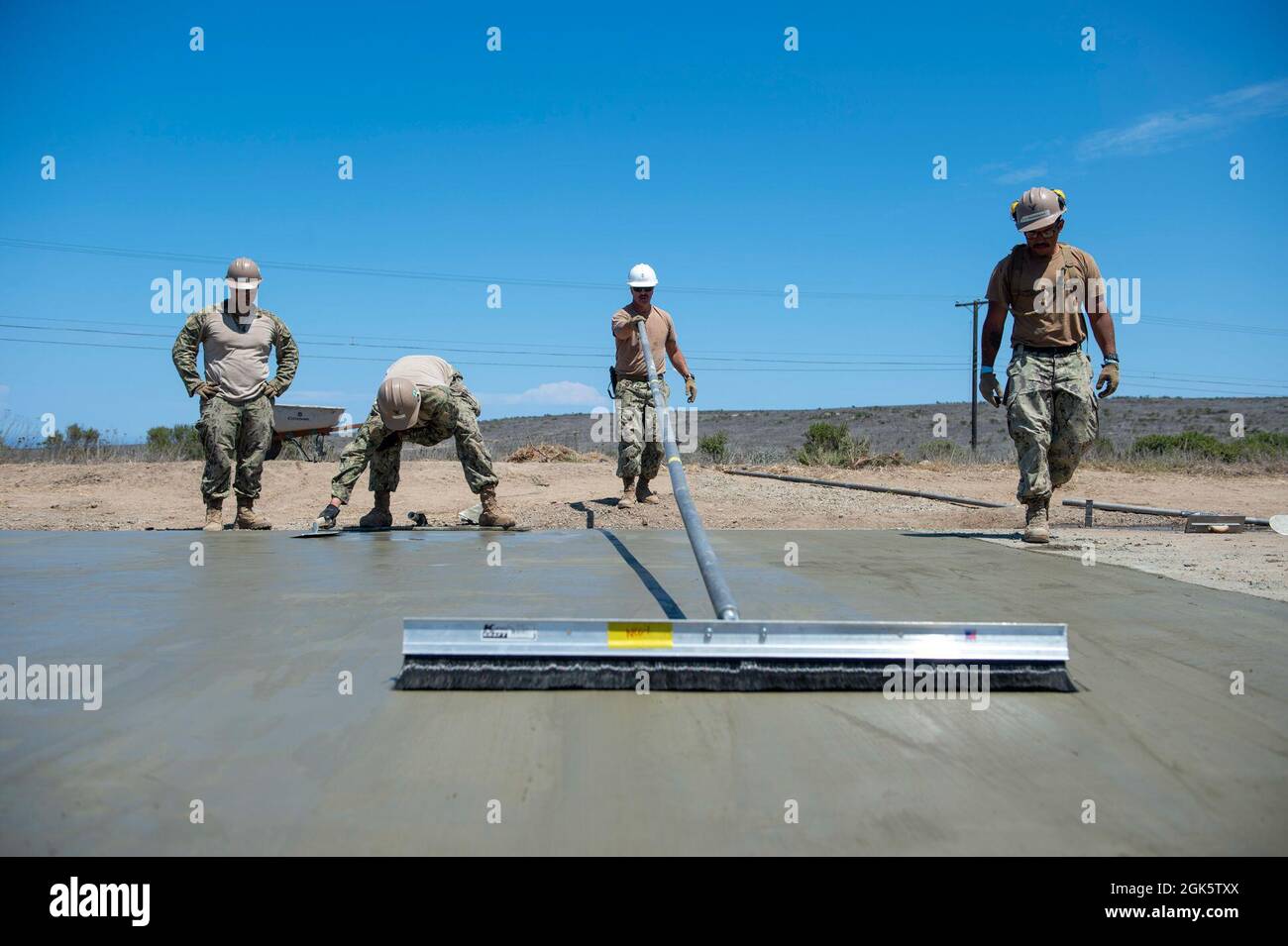 210810-N-TP832-1076 SAN CLEMENTE ISLAND, Calif. (Aug. 10, 2021) Seabee ...