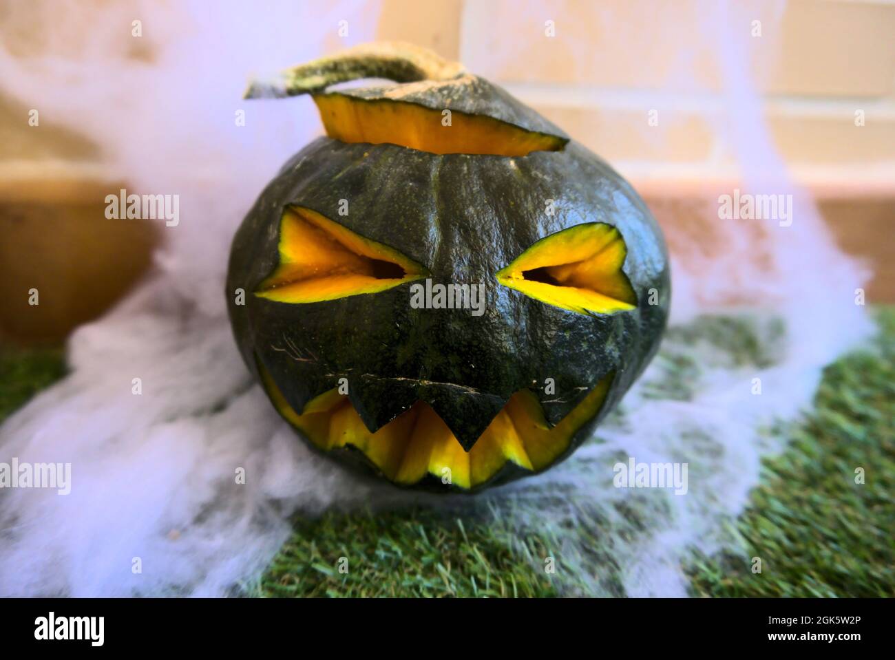 O horrific hi-res stock photography and images - Alamy