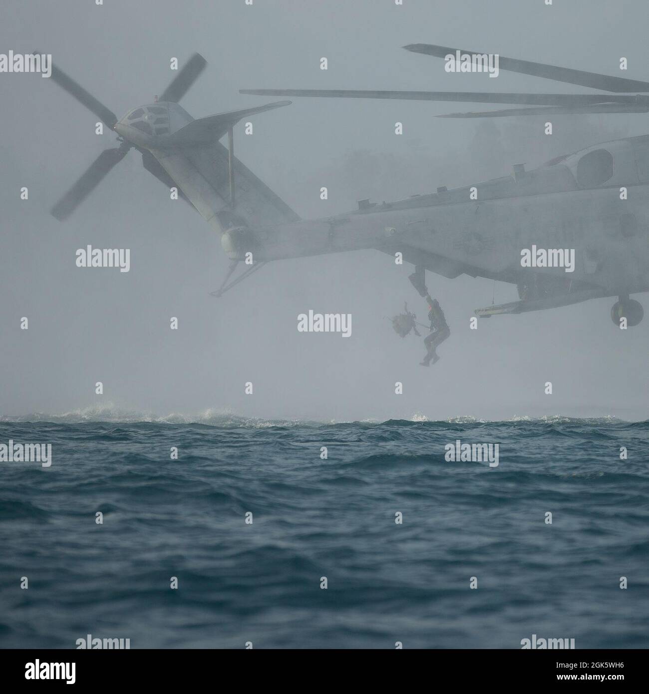 U.S. Marines with 3d Reconnaissance Battalion, 3d Marine Division ...