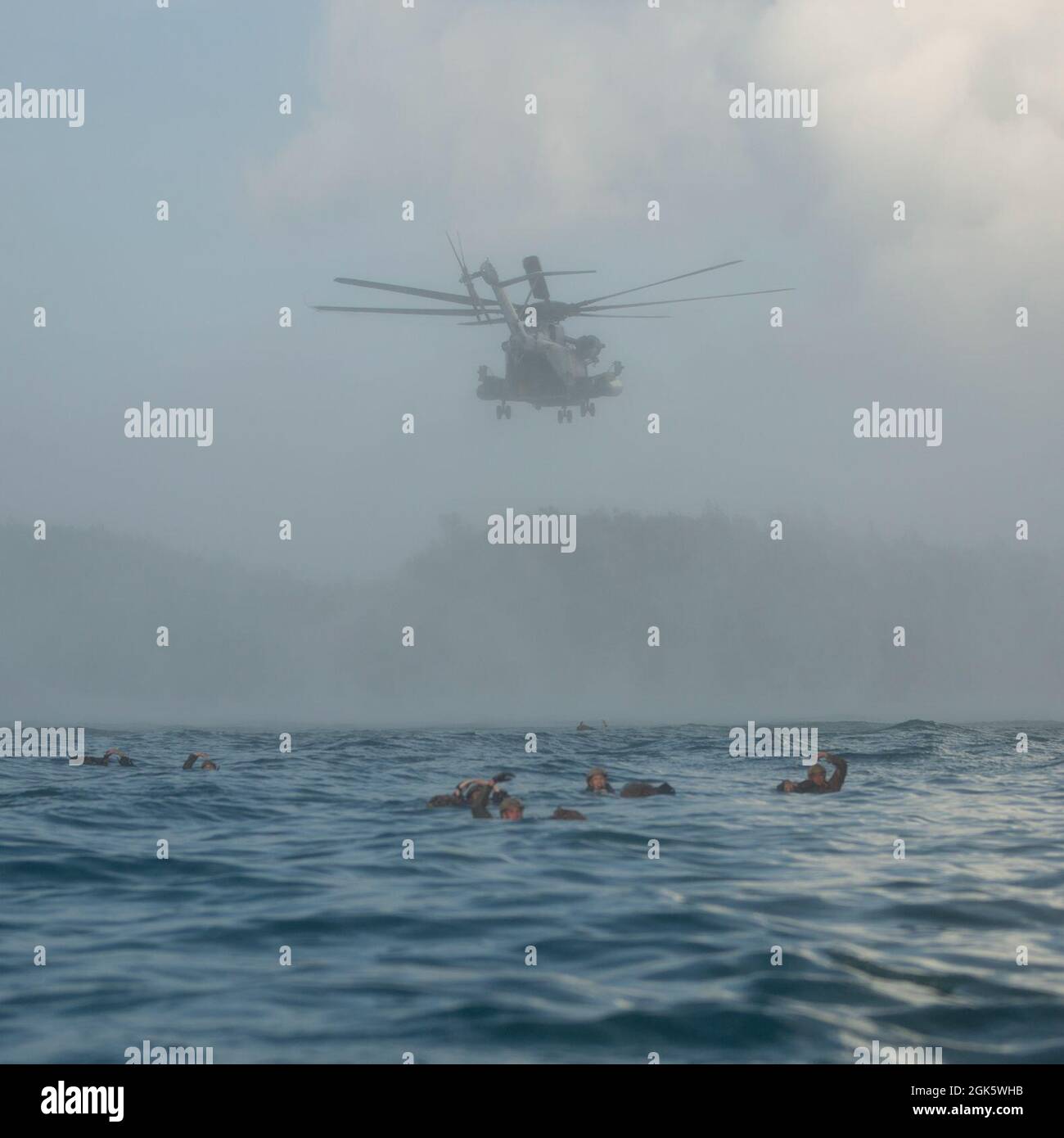 U.S. Marines with 3d Reconnaissance Battalion, 3d Marine Division ...