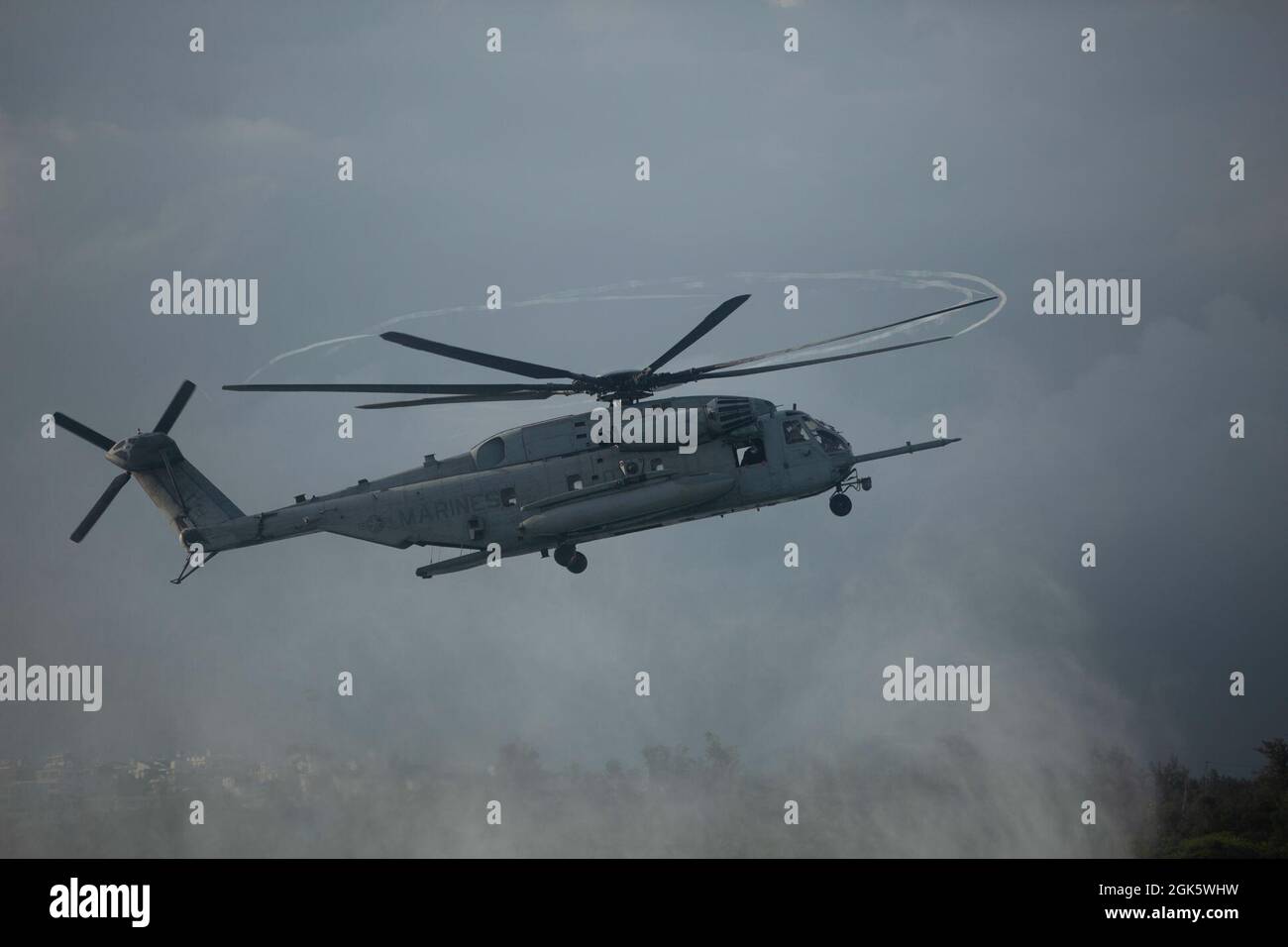 U.S. Marines with 3d Reconnaissance Battalion, 3d Marine Division ...