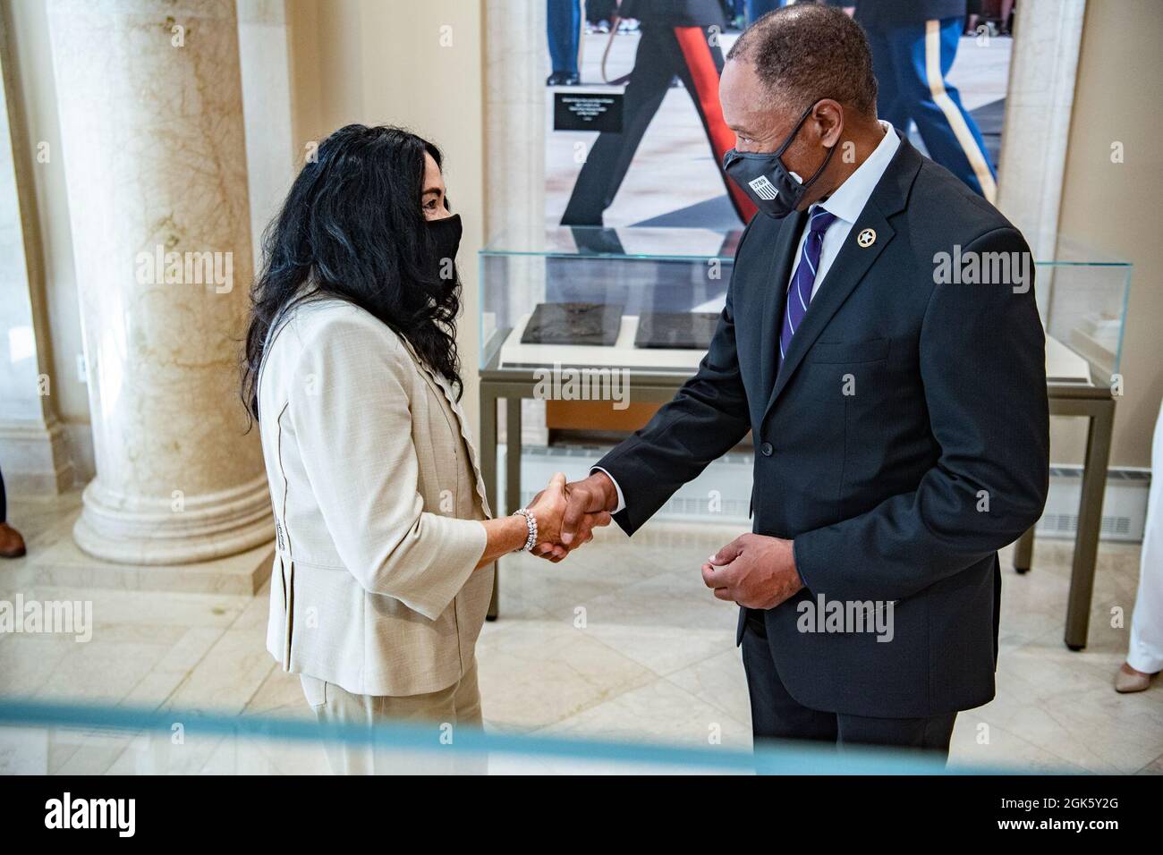 United states marshals service hi-res stock photography and images - Alamy