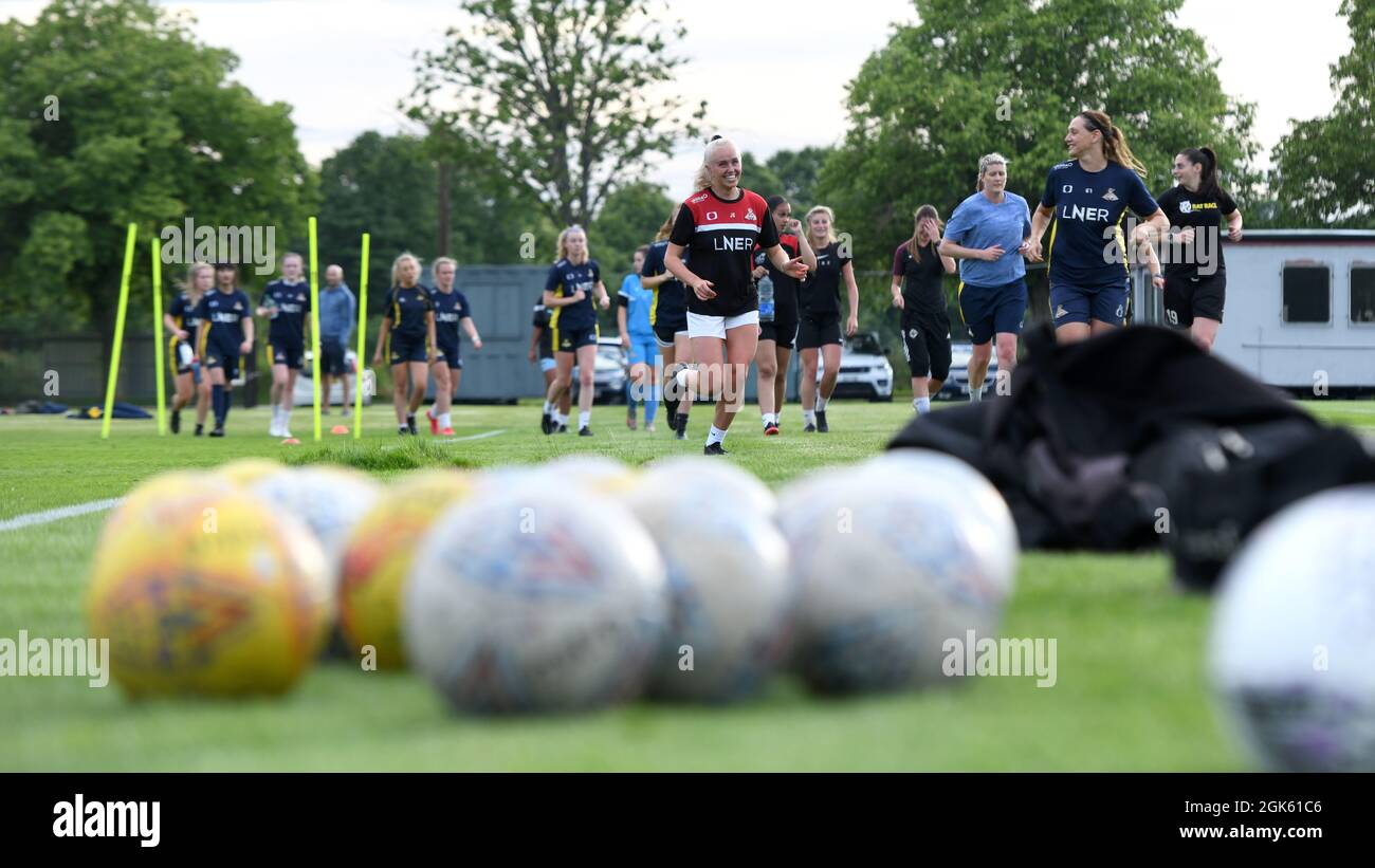 Picture: Andrew Roe/AHPIX LTD, Football, Doncaster Belles Training ...