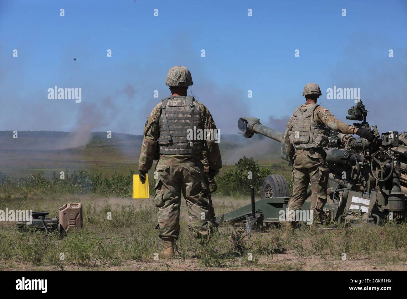 Soldiers in the 194th and 151st Field Artillery Regiments, Minnesota ...