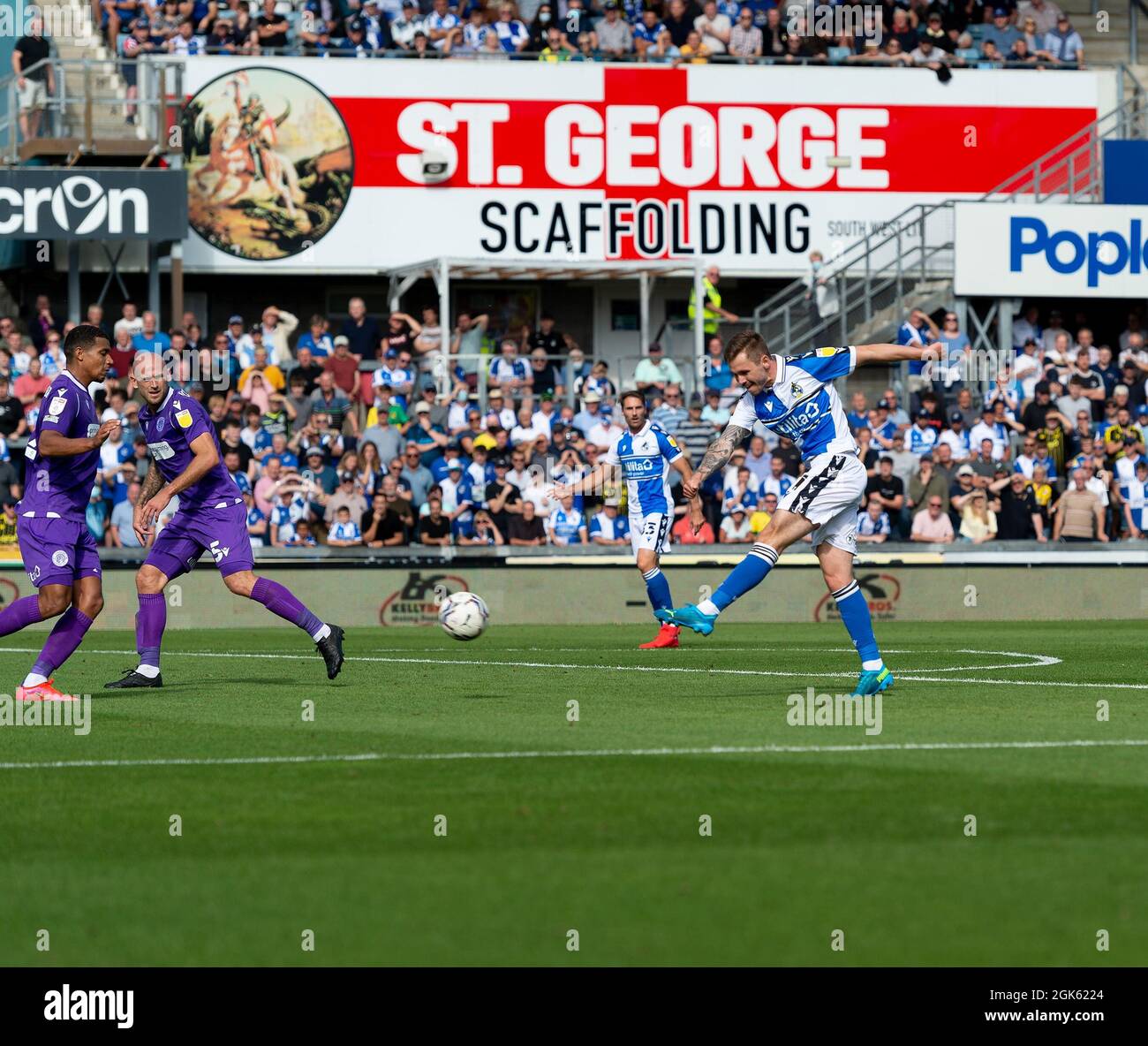The memorial stadium bristol rovers hi-res stock photography and images ...