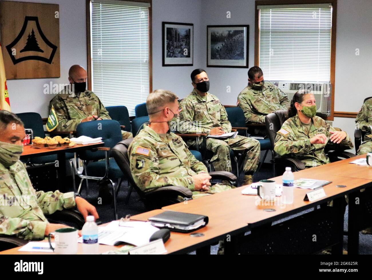 The 40th Chief of Staff of the U.S. Army Gen. James McConville (left ...