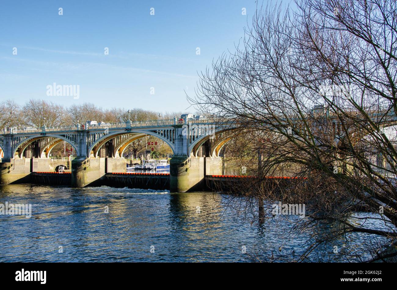 Richmond lock with the gates up, controlling the flow of water on th ...