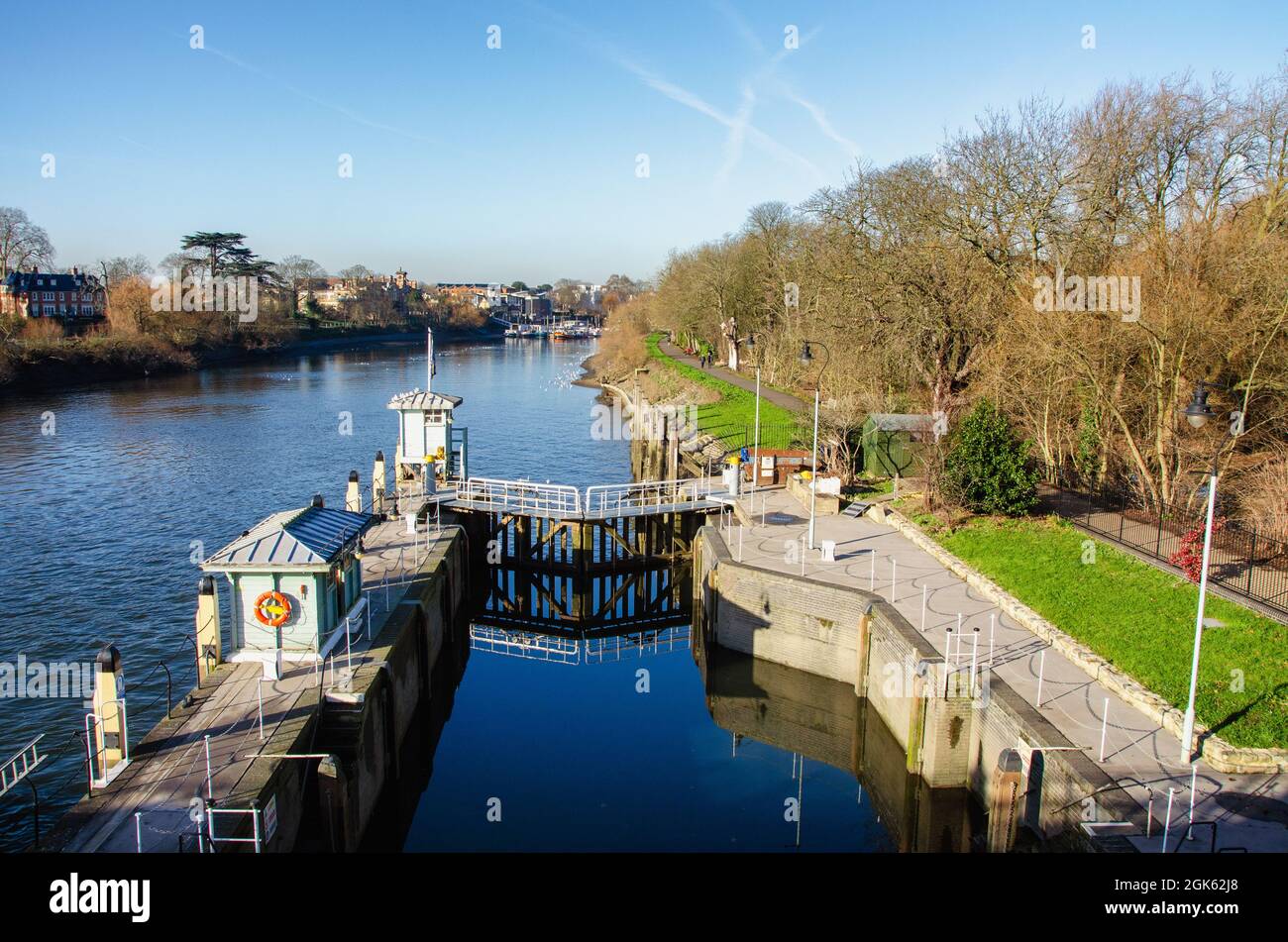 Small gates hi-res stock photography and images - Alamy