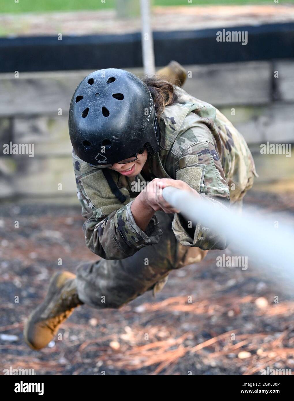A Soldier assigned to the U.S. Army John F. Kennedy Special Warfare ...