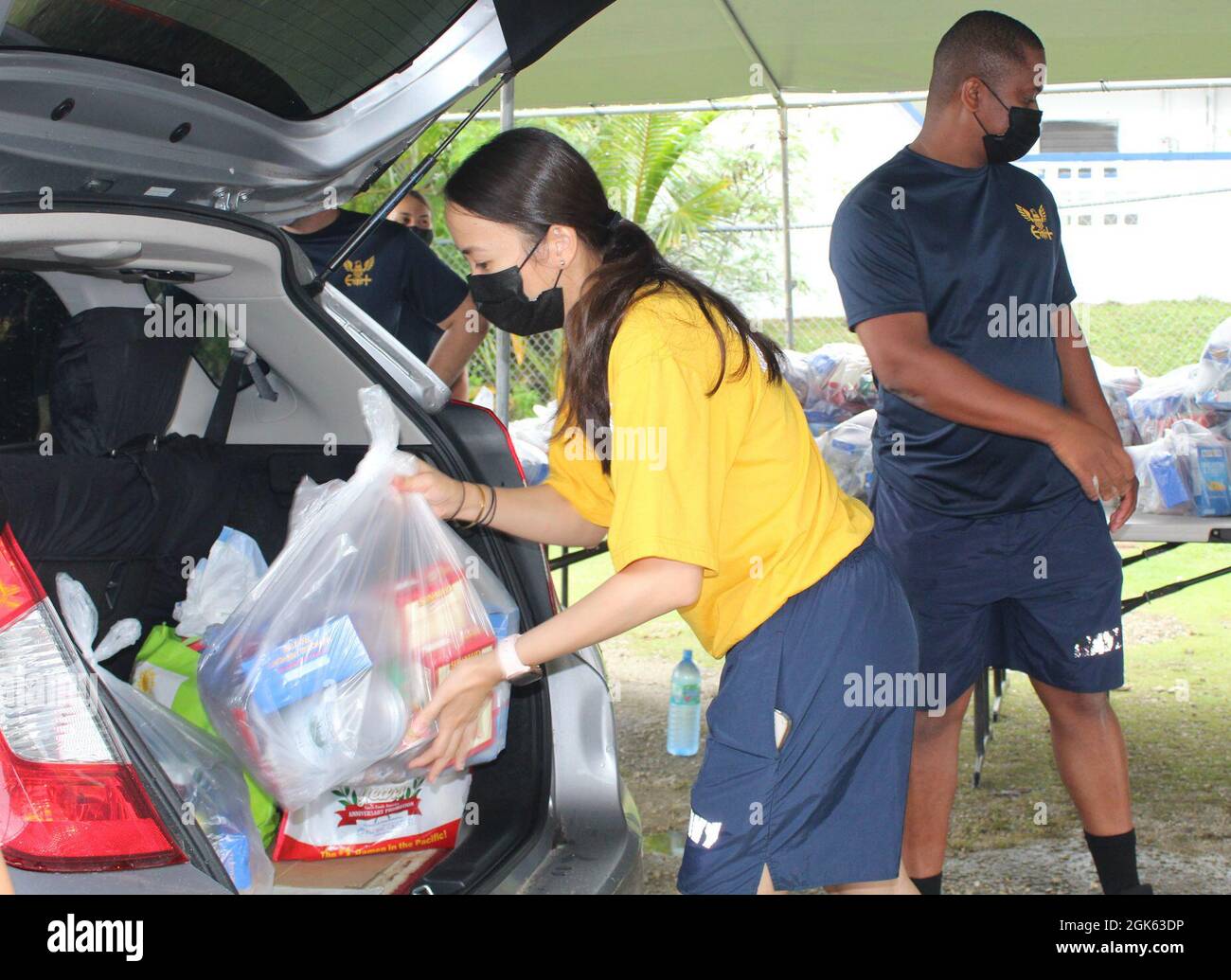 Uss emory s land as 39 sailors hi-res stock photography and images - Alamy
