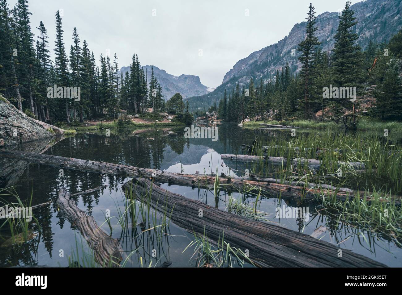 Loch vale colorado hi-res stock photography and images - Alamy