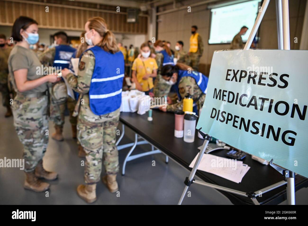 Members from 75th Medical Group simulate dispensing anthrax antibiotics ...