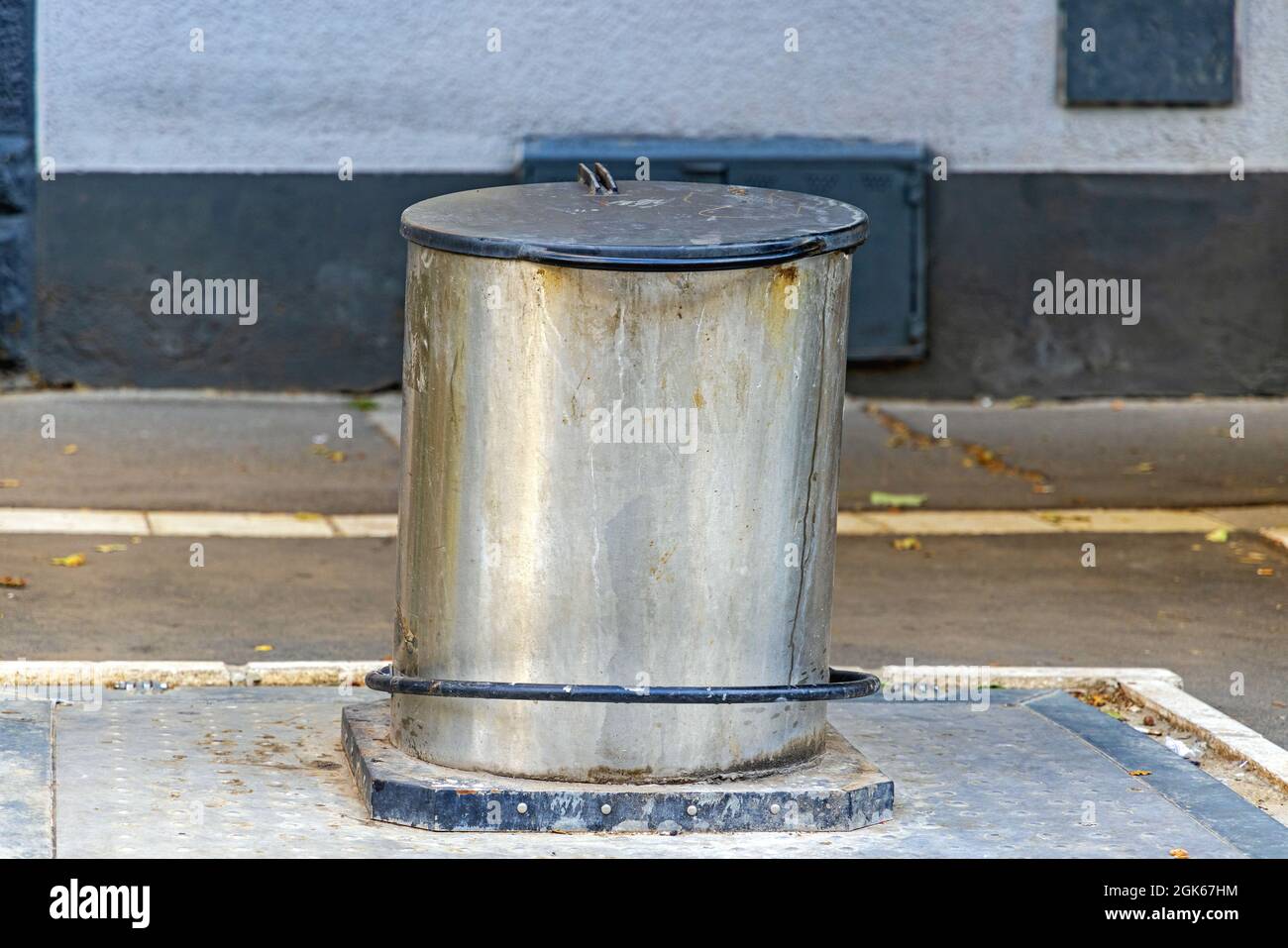 Waste disposal pipe hi-res stock photography and images - Alamy