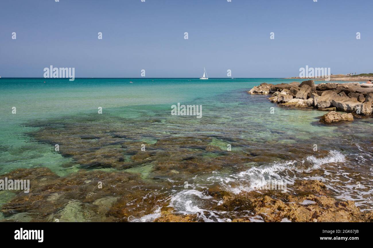 Ostuni, Brindisi, Puglia. Fantastic view of the clear and clear waters ...