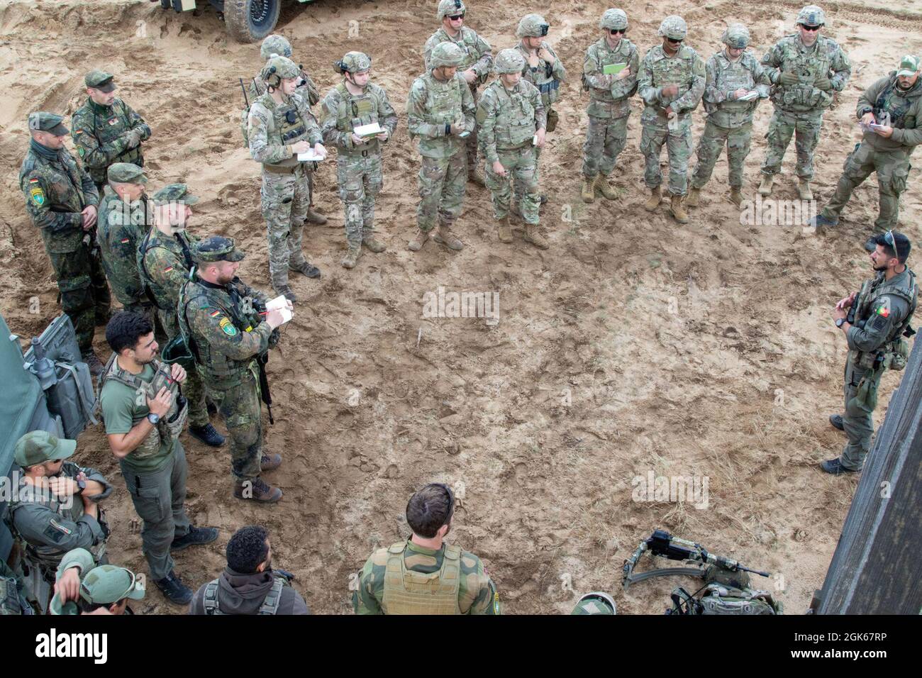 American forward observers from the 3rd Battalion, 66th Armored ...