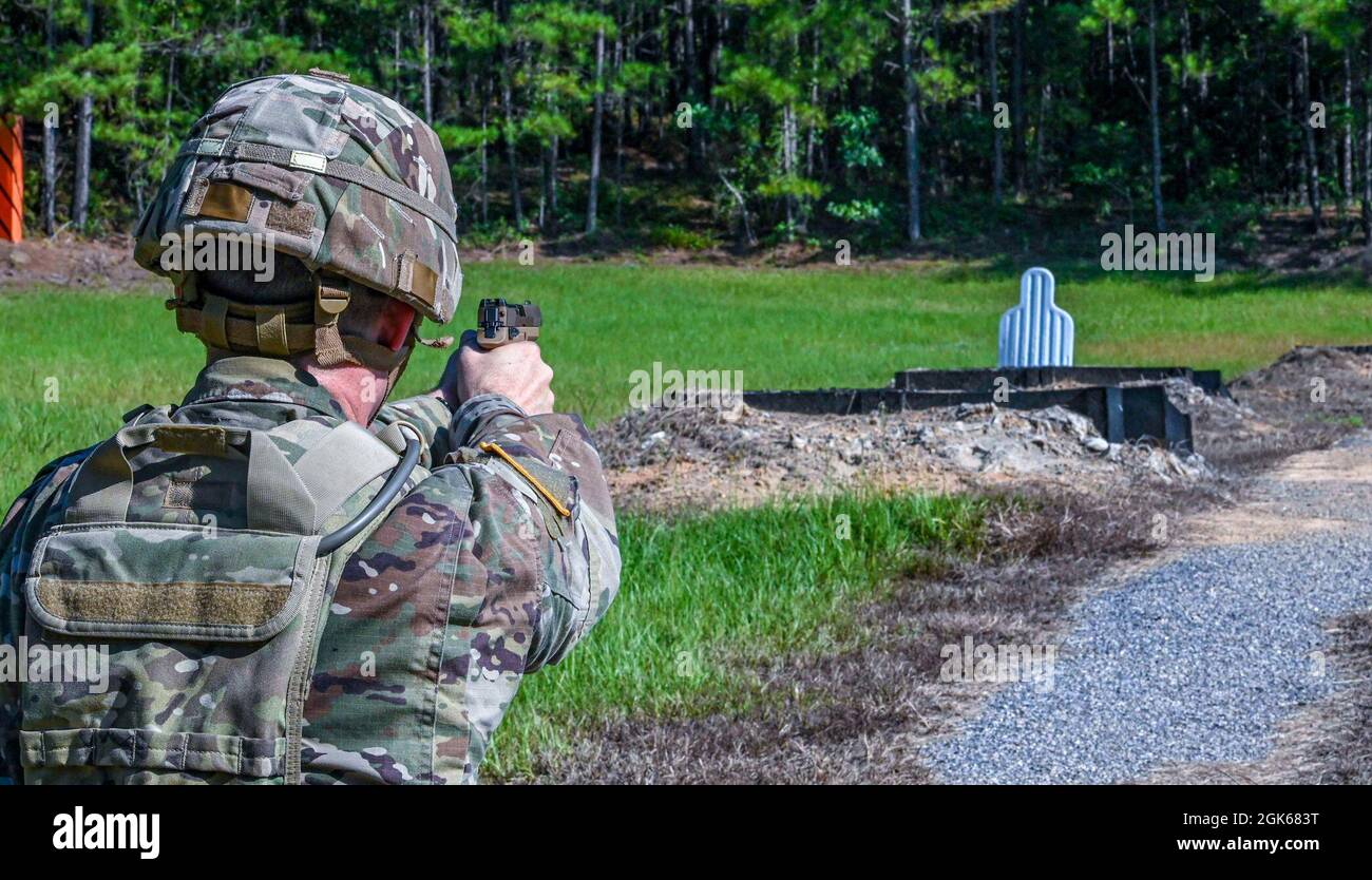 M17 18 hi-res stock photography and images - Alamy