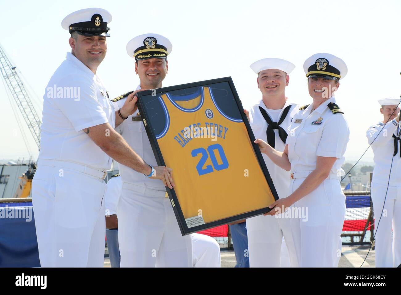 NAVAL BASE SAN DIEGO (Aug. 13, 2021) – Cmdr. William A. Fensterer ...