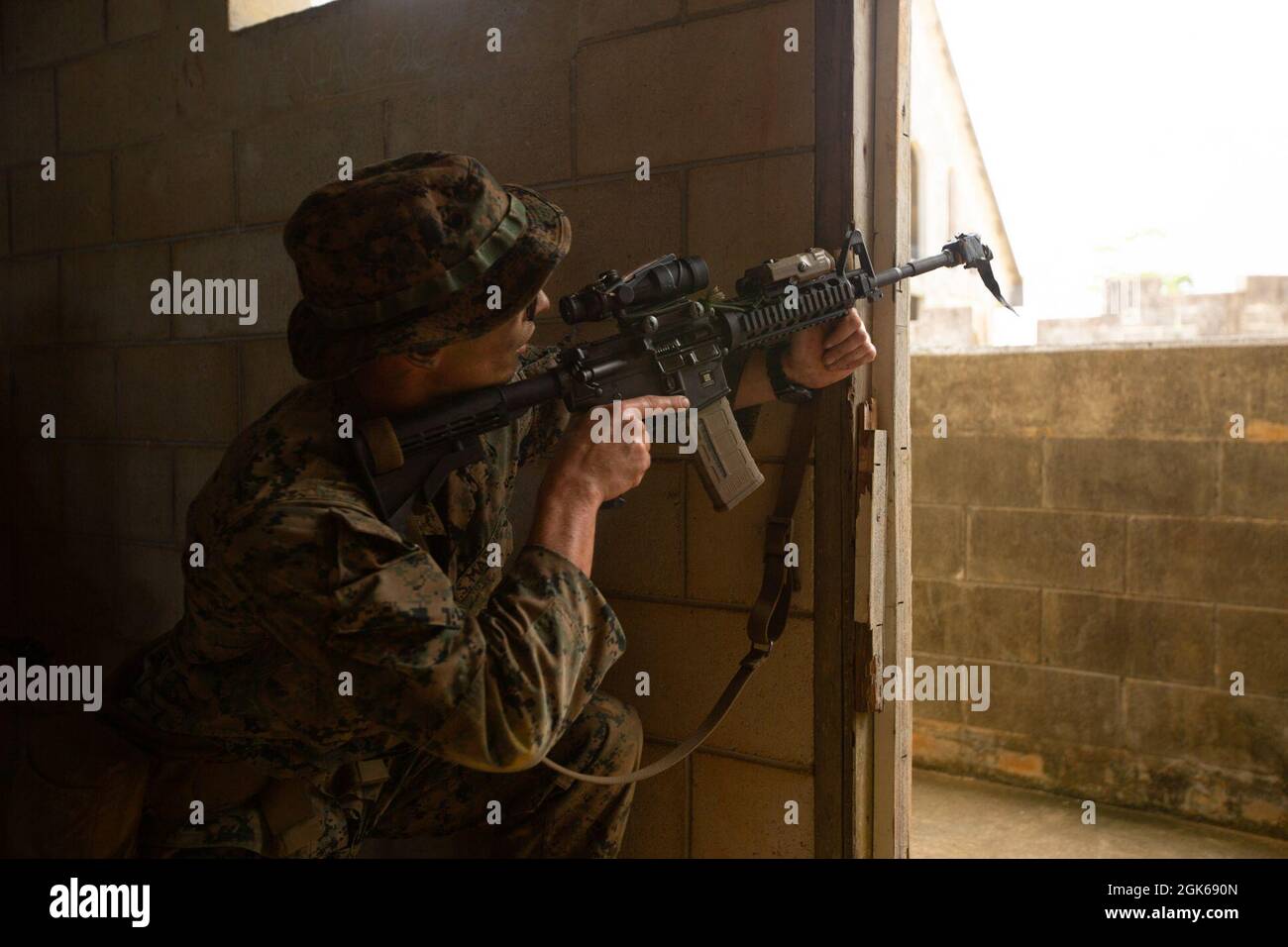 Infantry marines 3rd platoon company hi-res stock photography and ...