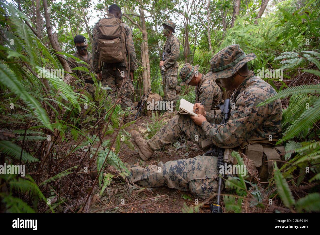Infantry marines 3rd platoon company hi-res stock photography and ...