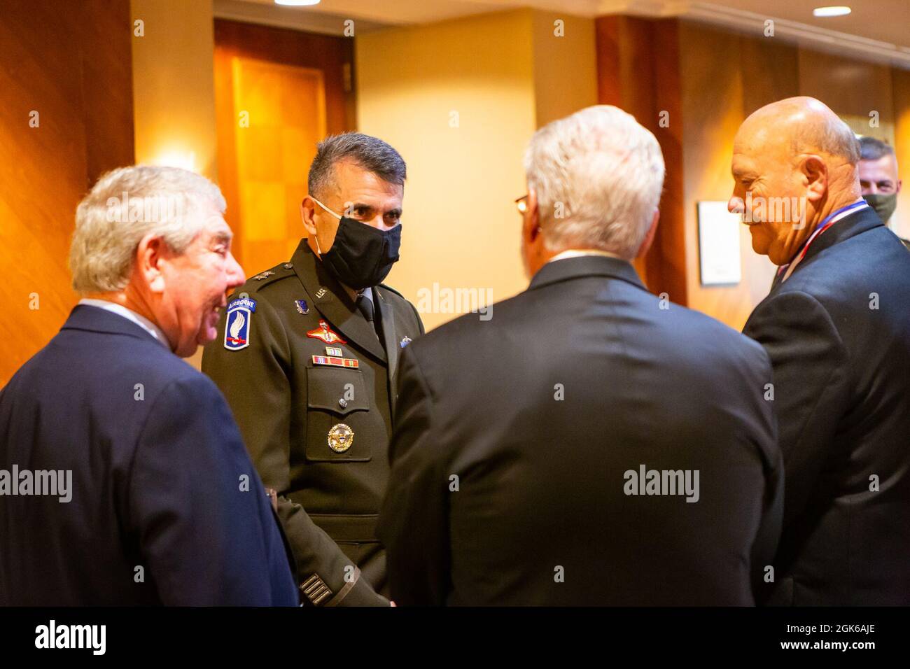 4th infantry division command hi-res stock photography and images - Alamy