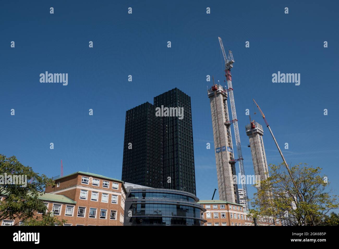Ten degrees building hi-res stock photography and images - Alamy